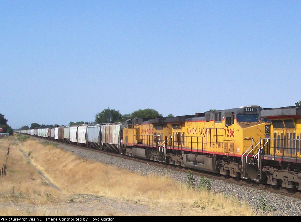UP 7286 Soda Ash Train